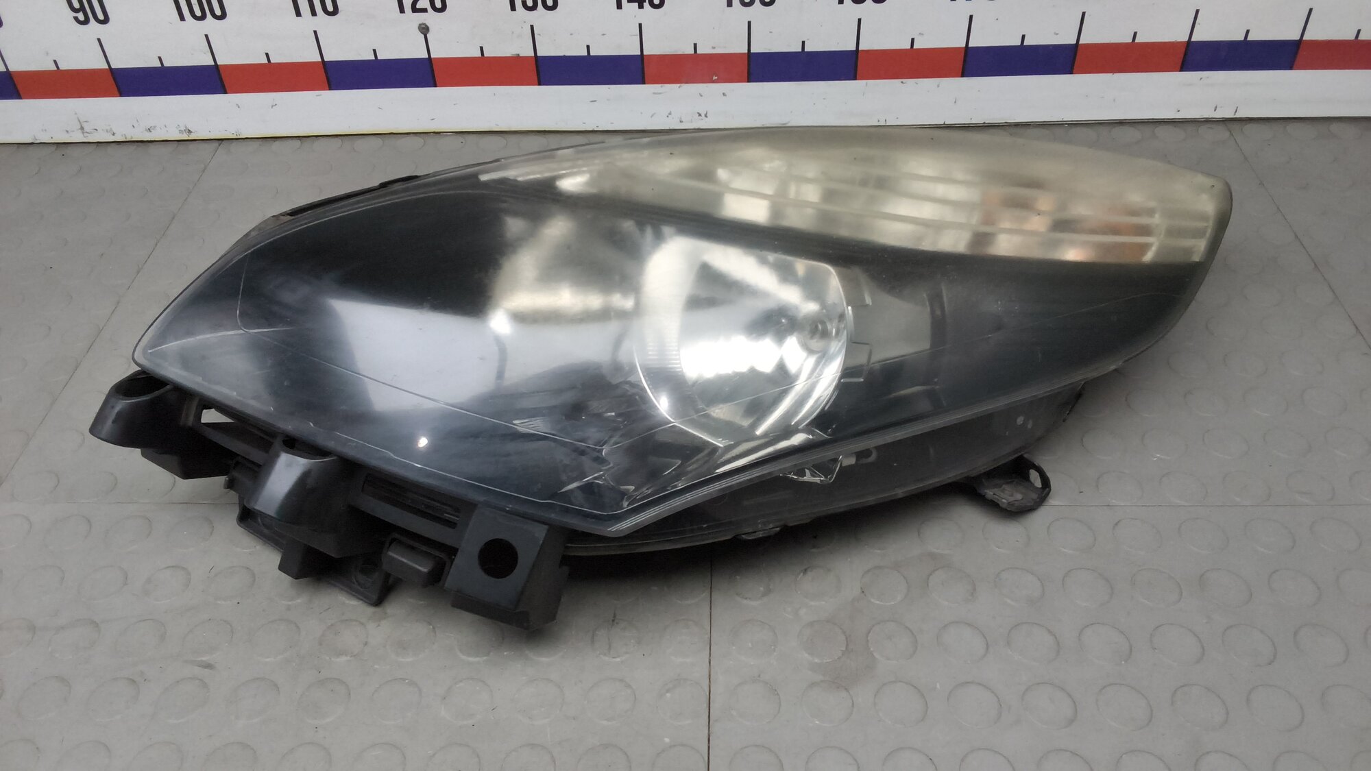 Фара левая RENAULT SCENIC 3