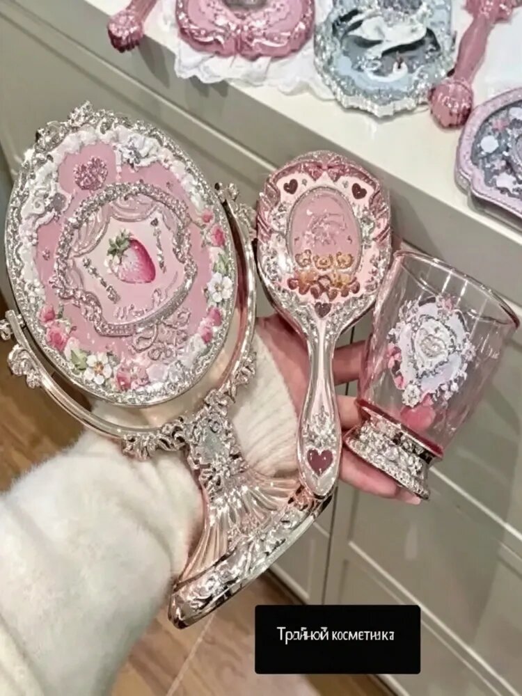 Набор 3 в 1 Flower Knows 9th Anniversary: настольное зеркало, расческа-антистресс, стакан для кистей, розовый