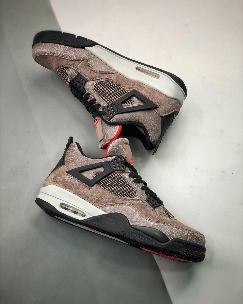 Кроссовки Air Jordan 4 Retro "Taupe Haze"