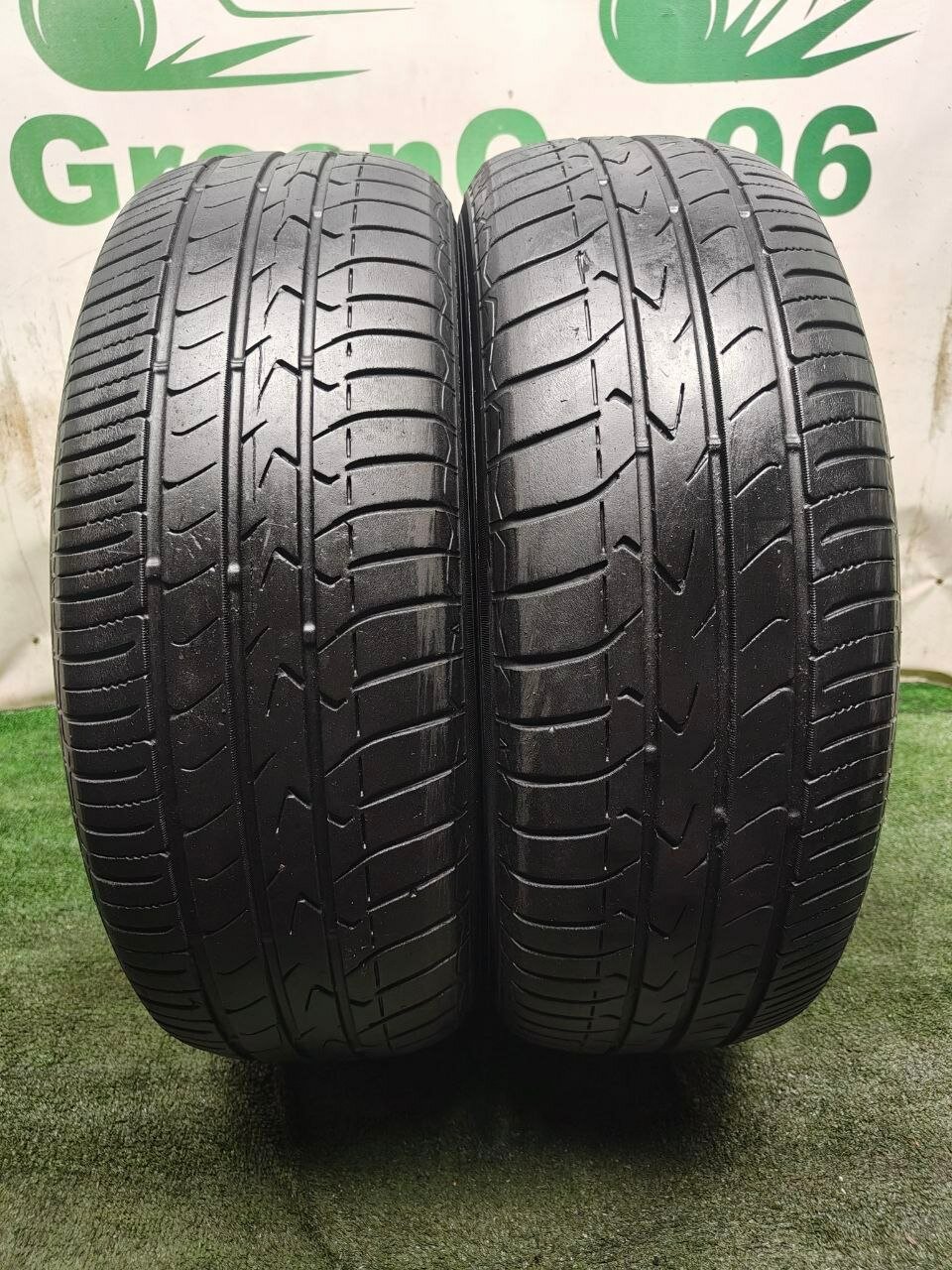 Комплект (2 шт) летних БУ шин Toyo Tranpath MPZ 185/65 R15 38% износ PLP816833