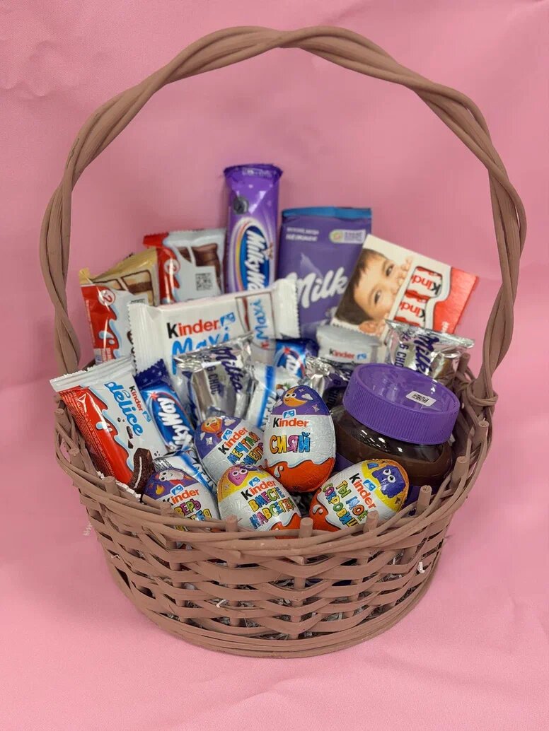 Подарочная корзина "Milka", сладкий набор, подарок на праздник