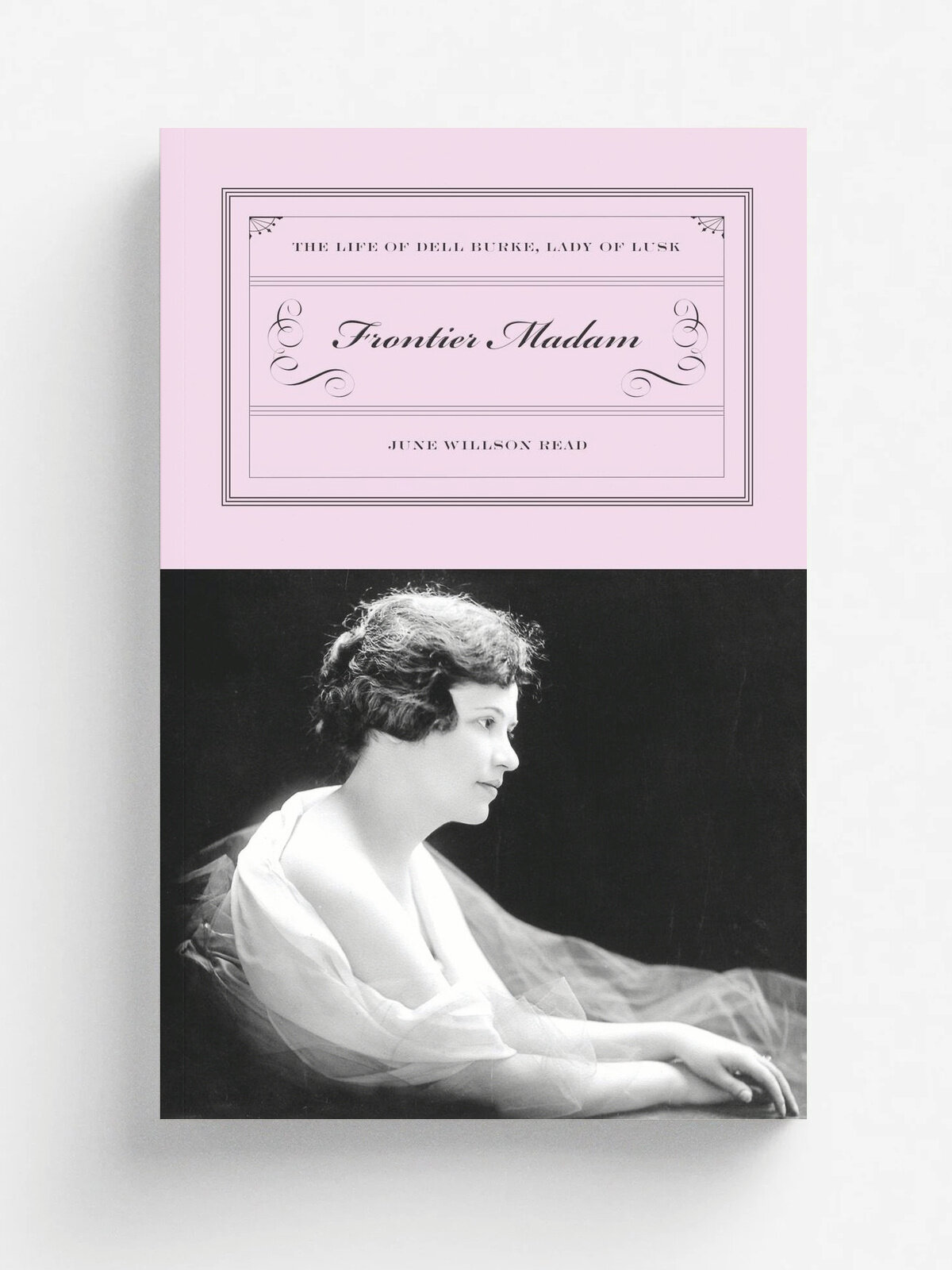 Frontier Madam. The Life Of Depb | JUNE READ | Rowman & Littlefield Publishers, Inc, 2007 | Английский язык