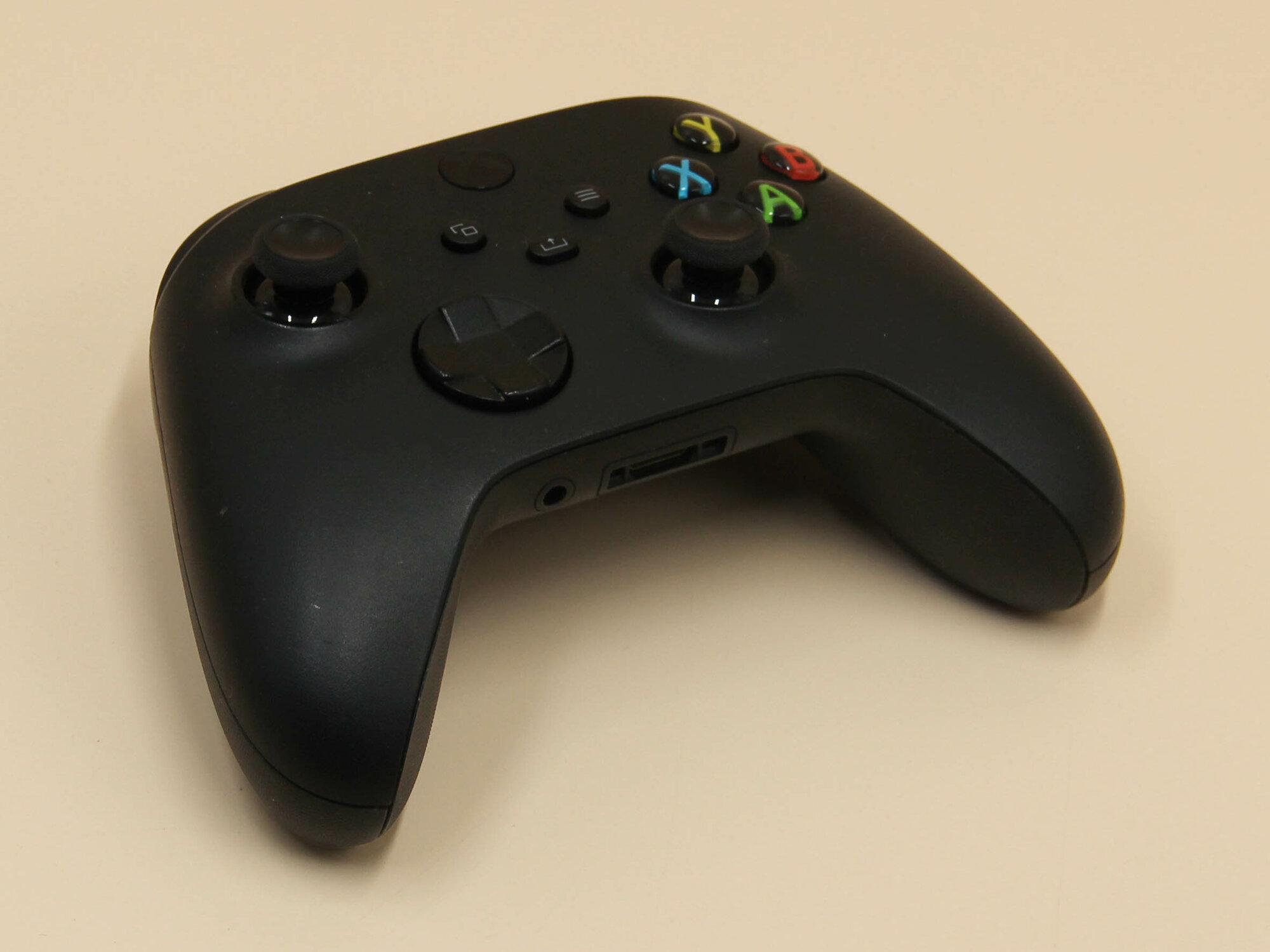 Геймпад Microsoft Xbox Wireless Controller Black (Model 1914)