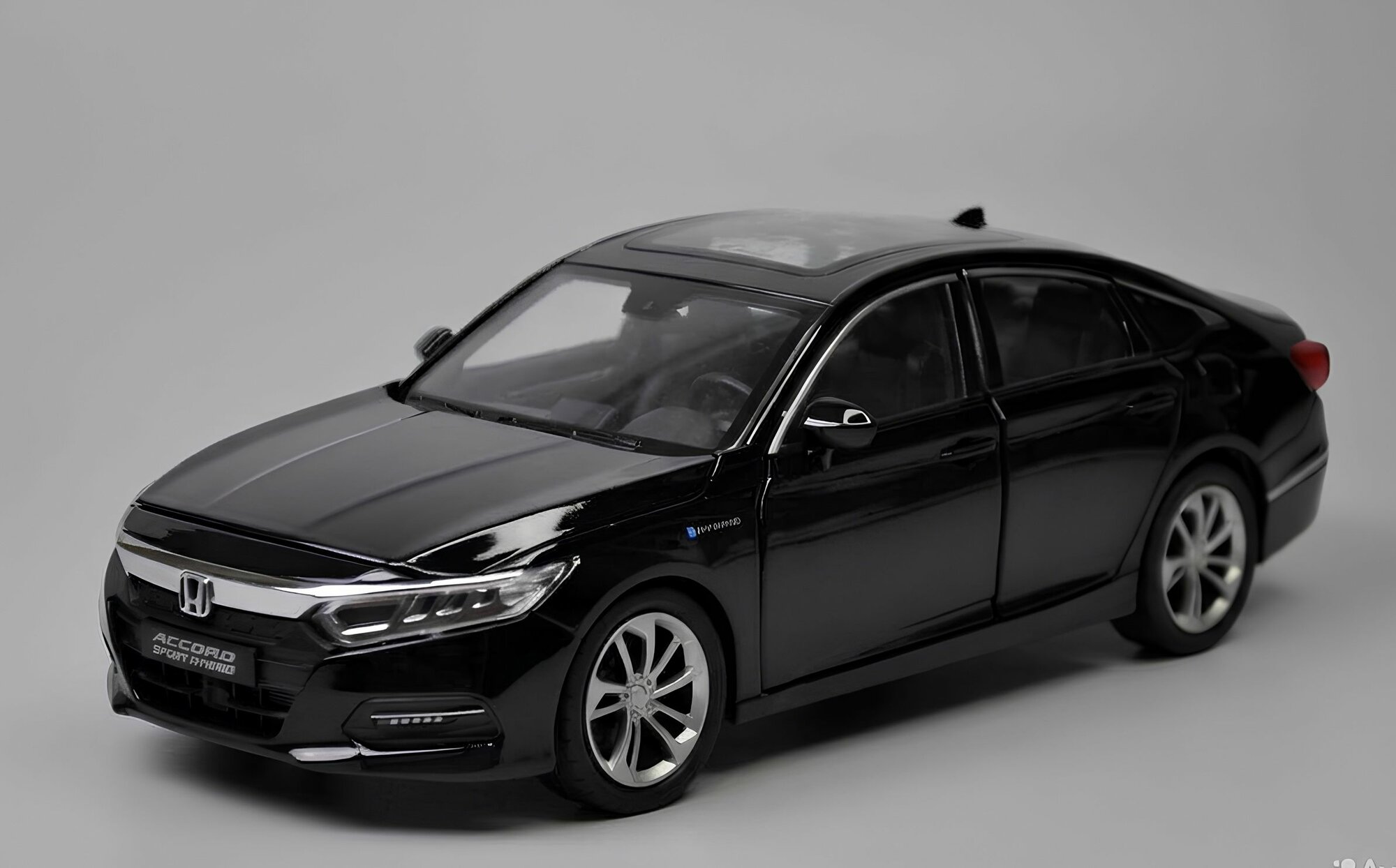 Машинка металлическая инерционная коллекционная модель Honda Accord 10 (X) (Хонда Аккорд 10 (Х) Детская игрушка / Масштаб 1:24