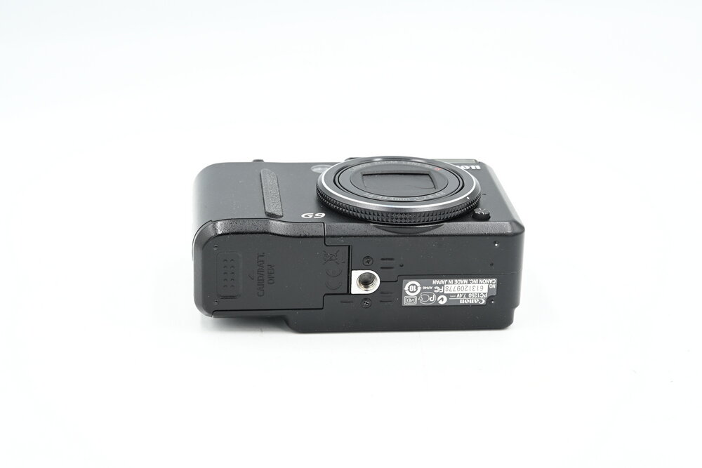 Компактный фотоаппарат Canon PowerShot G9