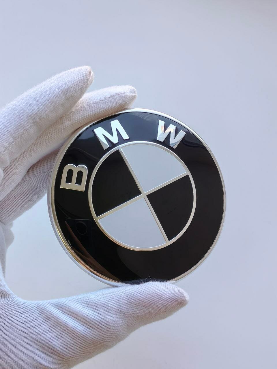 Эмблема BMW 73 мм, шильдик, логотип БМВ, значок на автомобиль