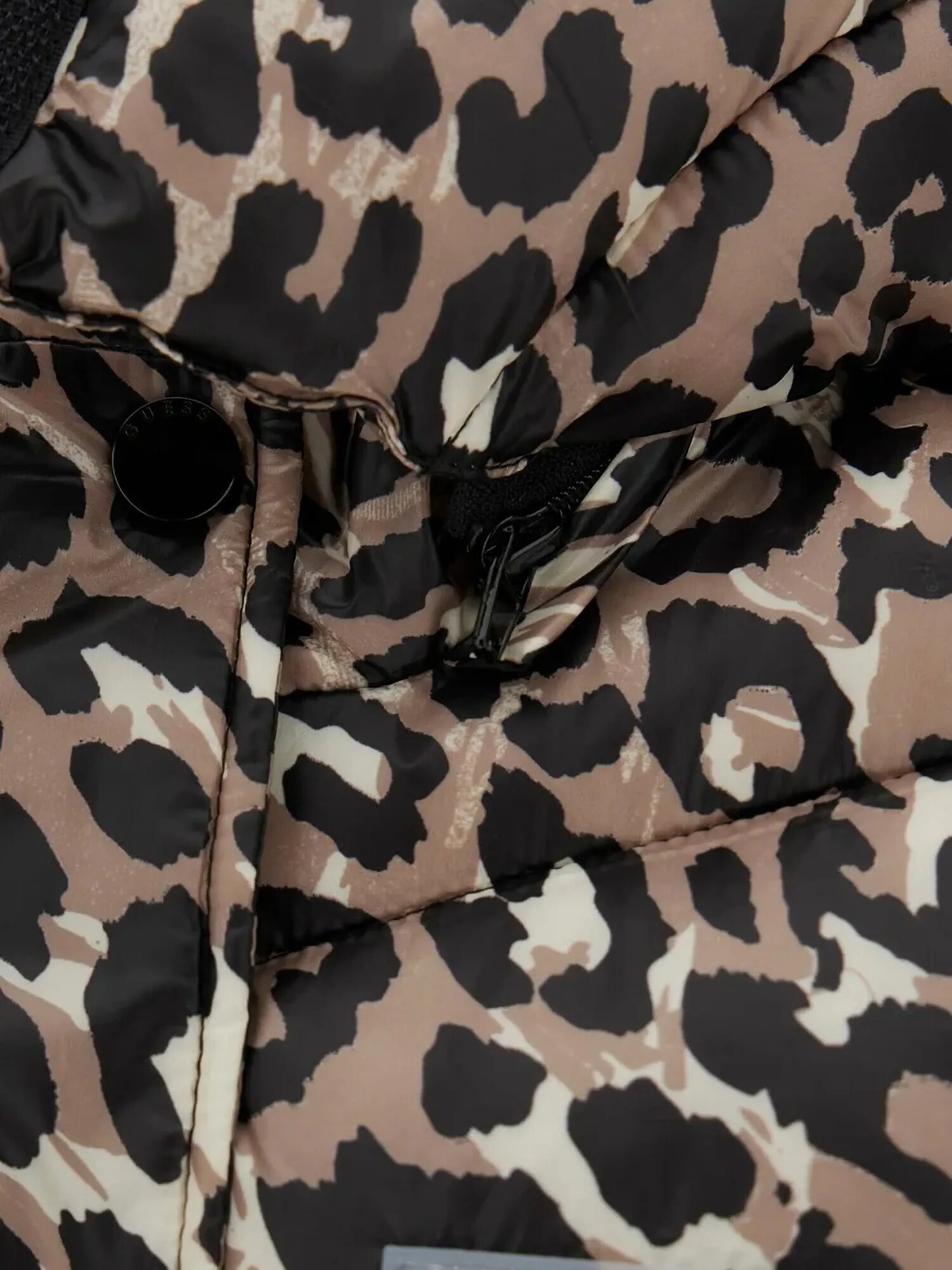 Куртка GUESS Leopard-print puffer jacket, размер 8 лет, коричневый/серый/оранжевый — фото 1