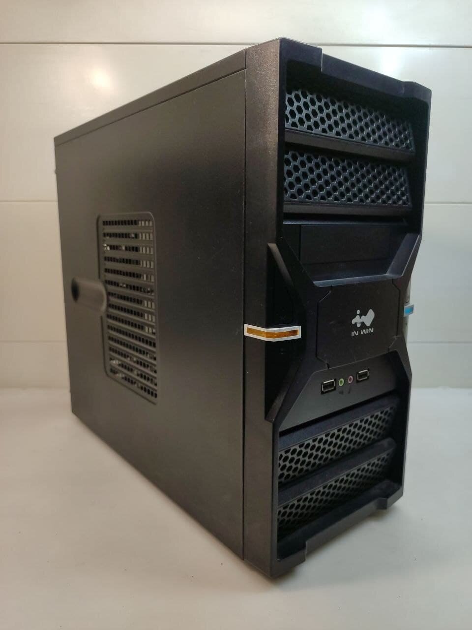 Корпус К_63 Inwin EN036 черный mATX — фото 1