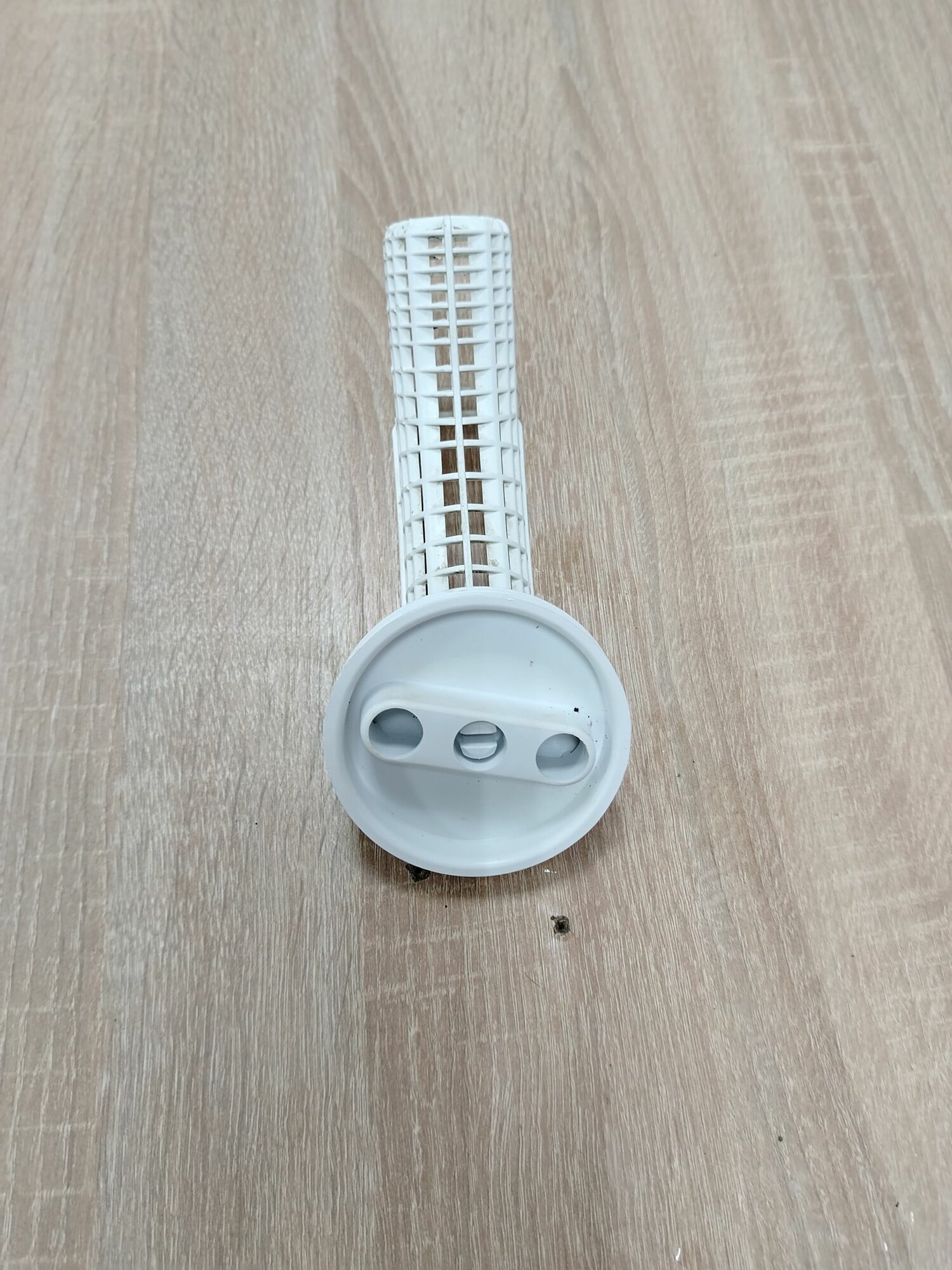 Сливной фильтр для стиральной машины Electrolux Zanussi AEG 1462777028. Товар уцененный.