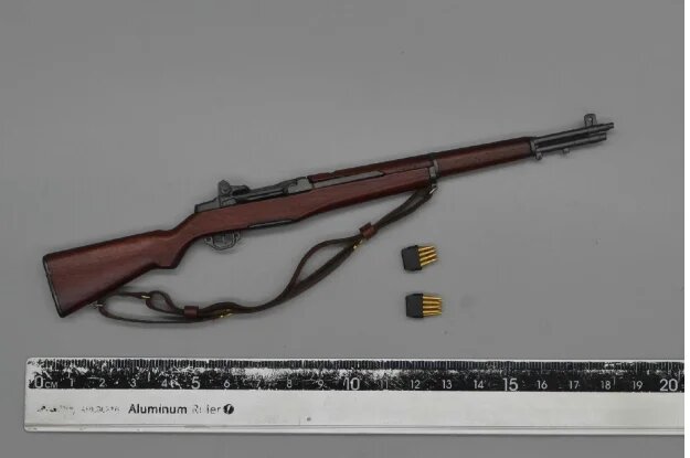 Модель солдата M1 Garand 1/6 UD9040