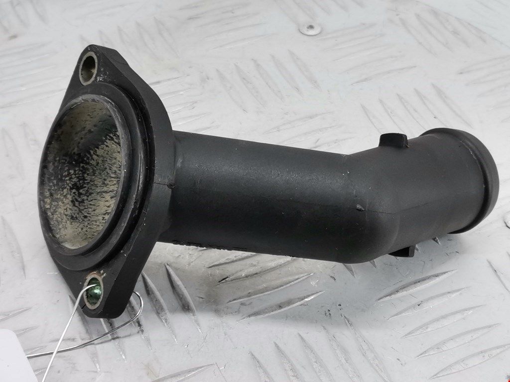 Корпус термостата / 1575579 06A121121C 06A121121C для Audi A3 8L (с пробегом)