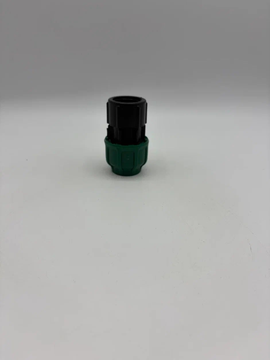 Муфта переходная 20х3/4" Poelsan ВР