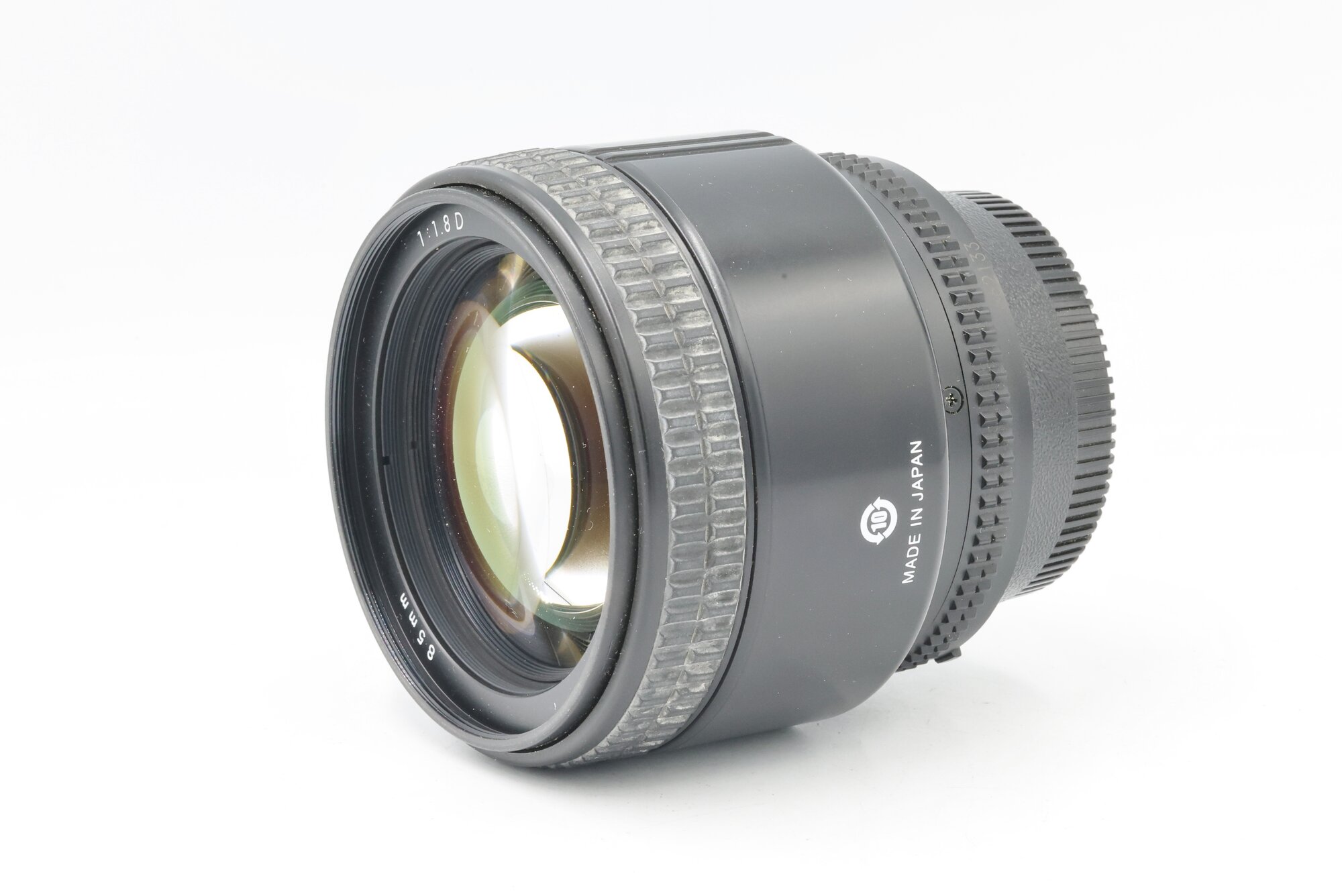 Объектив Nikon AF 85mm f/1.8D