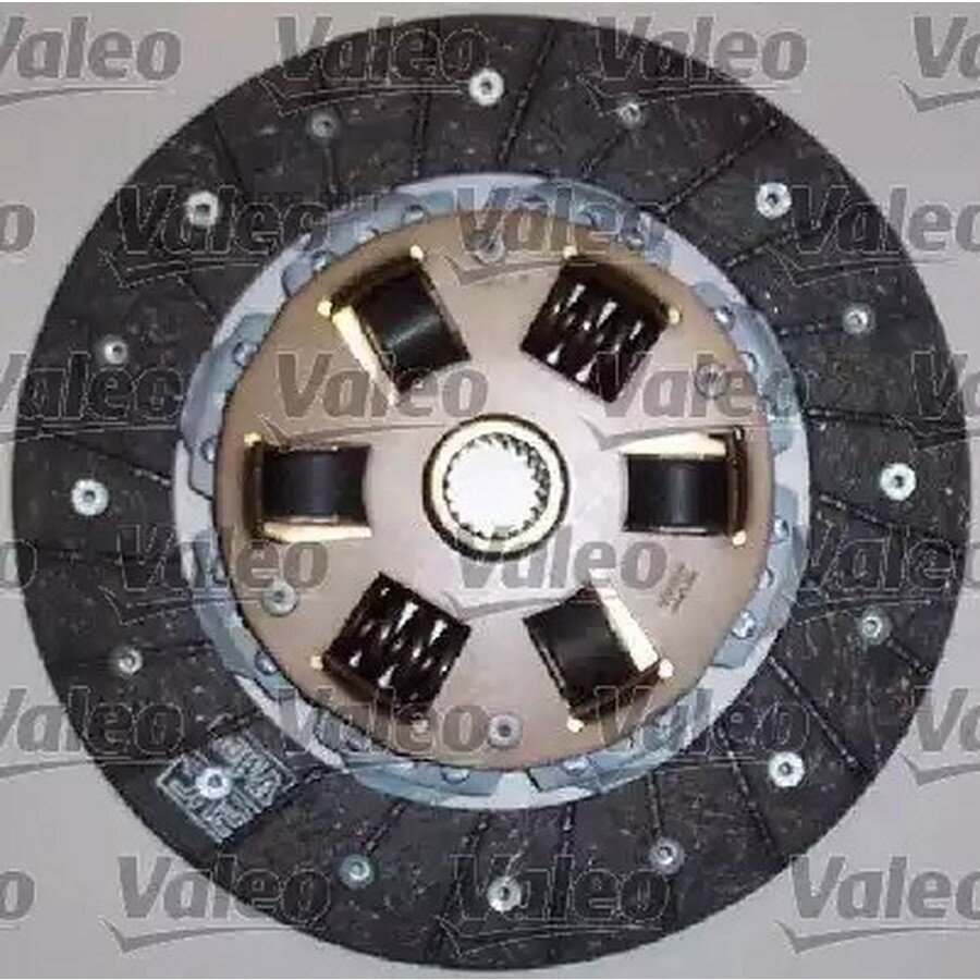 826793, Комплект сцепления от официального дистрибьютора, VALEO, артикул 826793