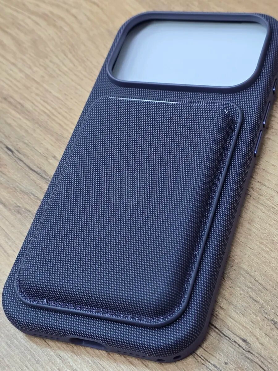 Кошелек iPhone Wallet MagSafe тканевый фиолетовый