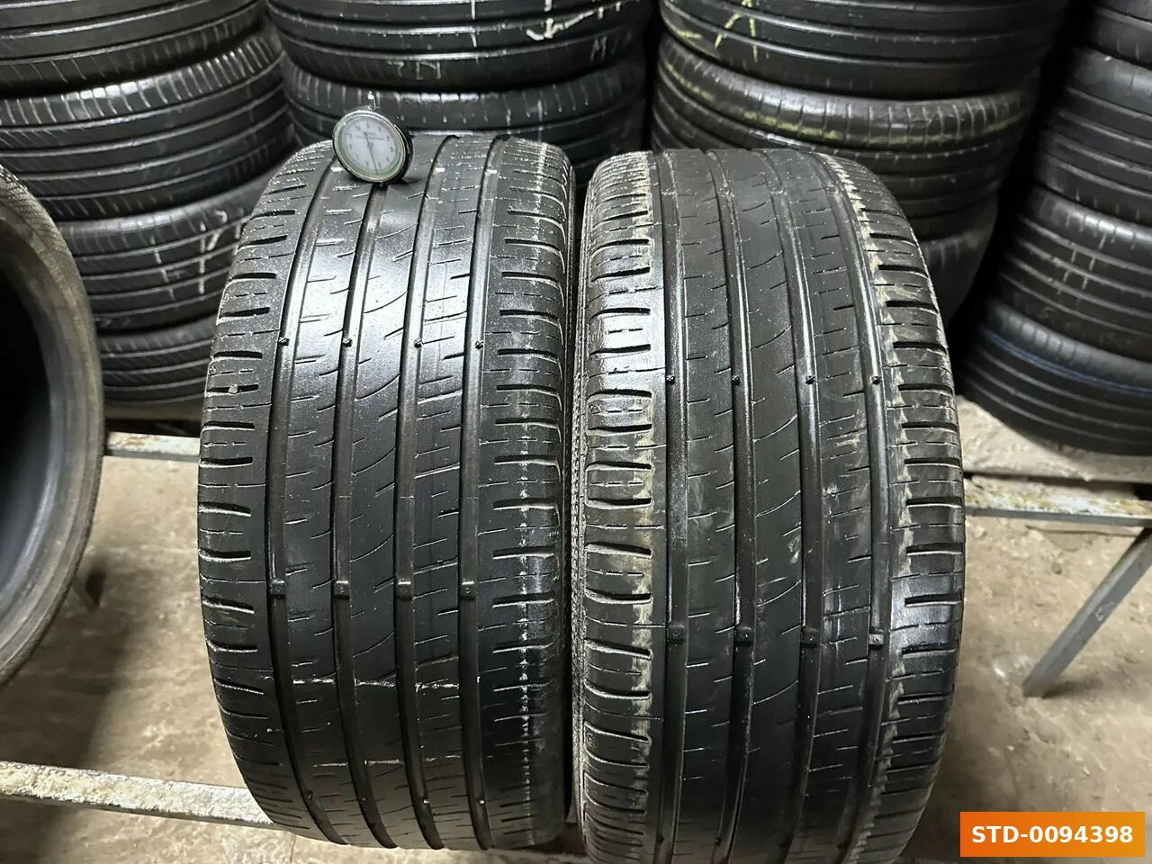 Комплект (2 шт) летних БУ шин Barum Bravuris 3HM 225/45 R17 35% износ 8055495139