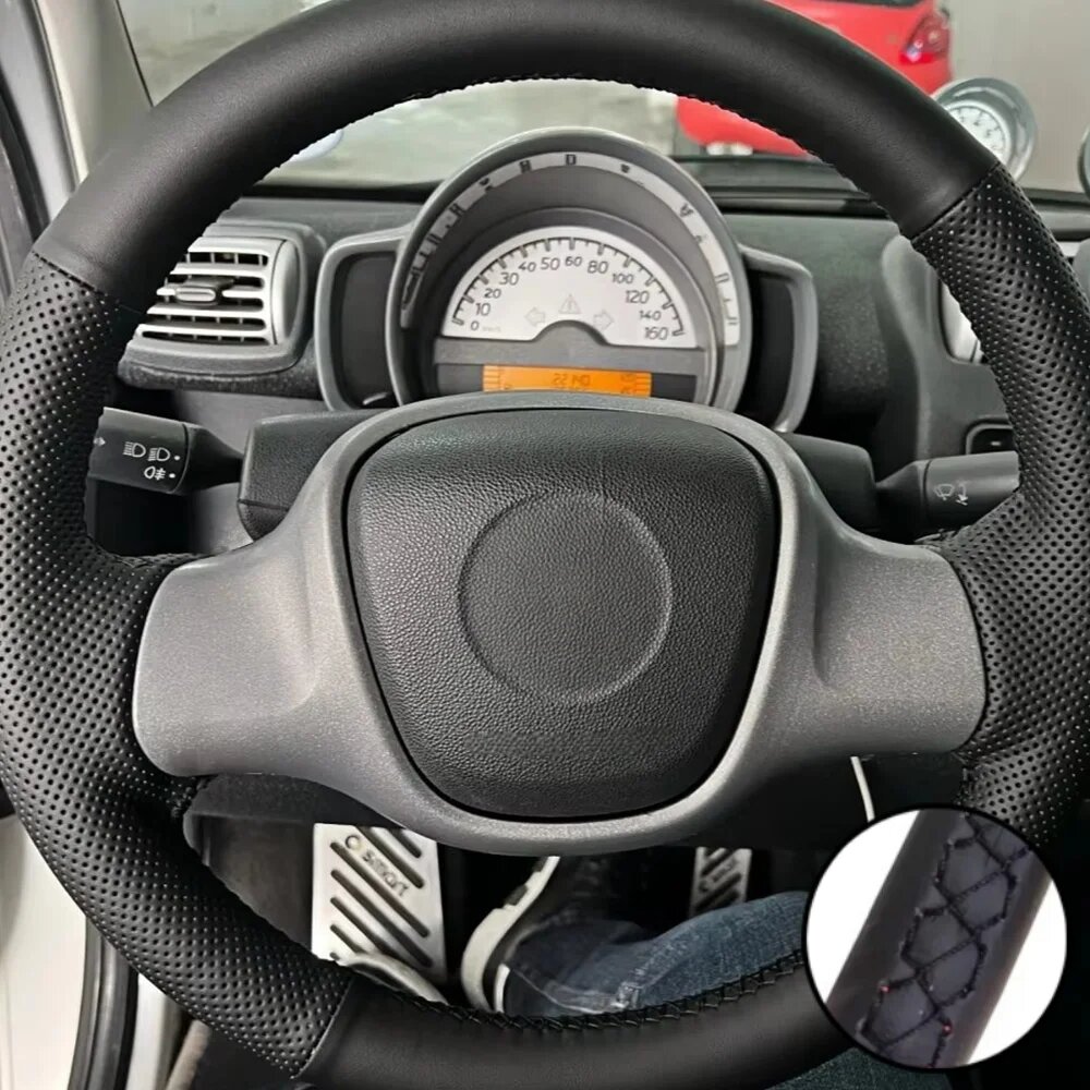 Черный перфорированный чехол на руль для Smart Fortwo 2009-2015, Black Thread