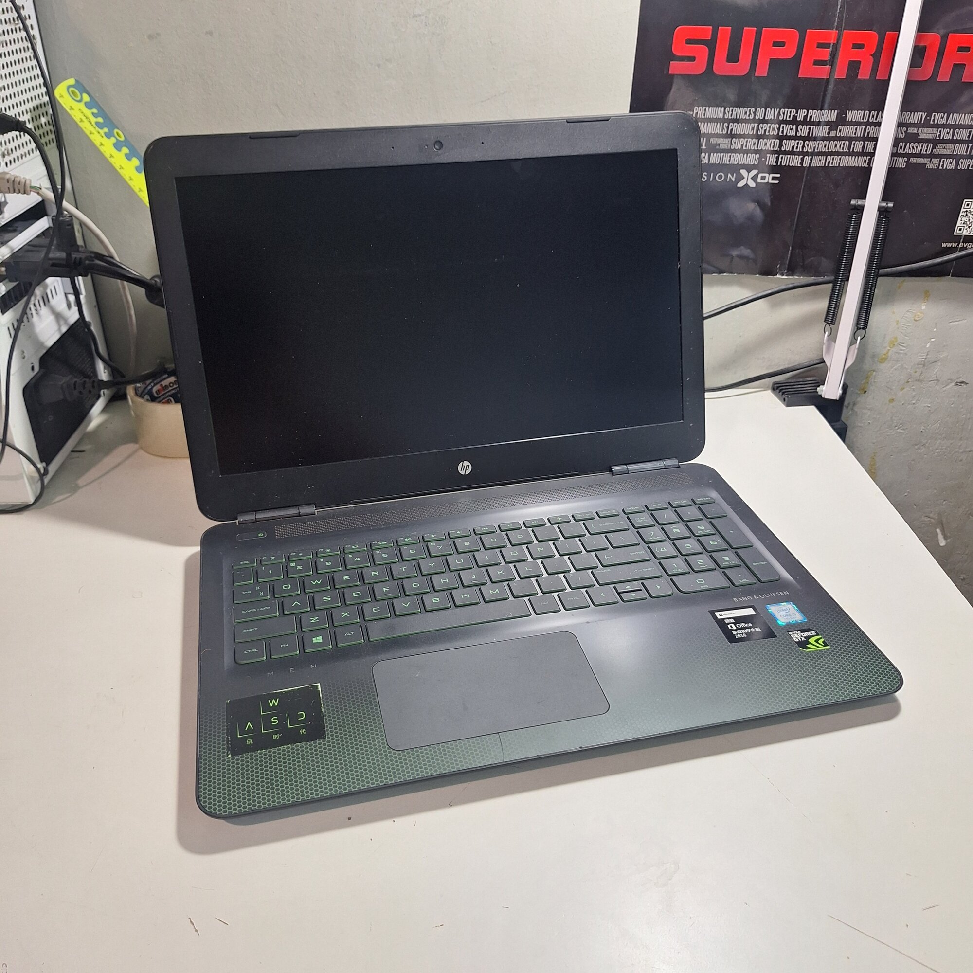 Игровой ноутбук HP GTX 1050 2gb, I5-7300hq, 16gb, SSD 240GB 15.6" FullHD