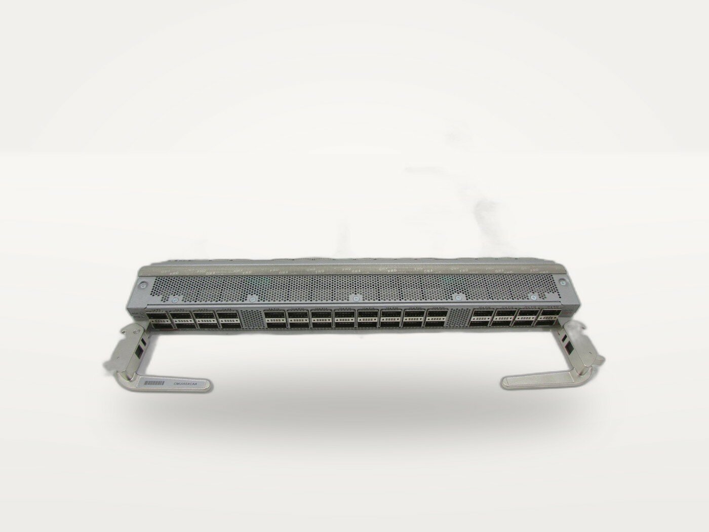 Коммутатор CISCO N9K-X9732C-FX Nexus 9500 32p 100G NX-OS Agg, MACSec line card USED