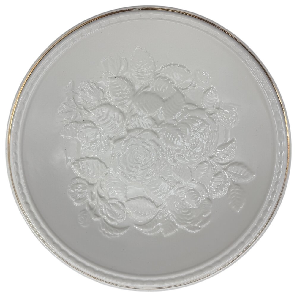 Блюдо "Розы", 26 см, тиснение, фарфор, 1962-1991 г, ЗиК Конаково, СССР