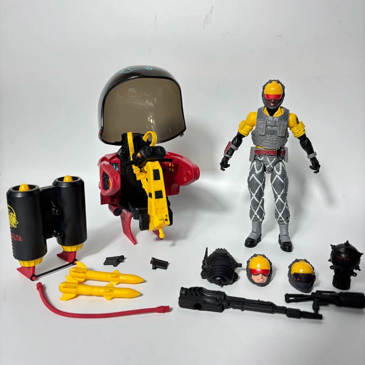 G.I. Joe Classified Series 6" Фигурка, Желтый, te-98 xiang zi