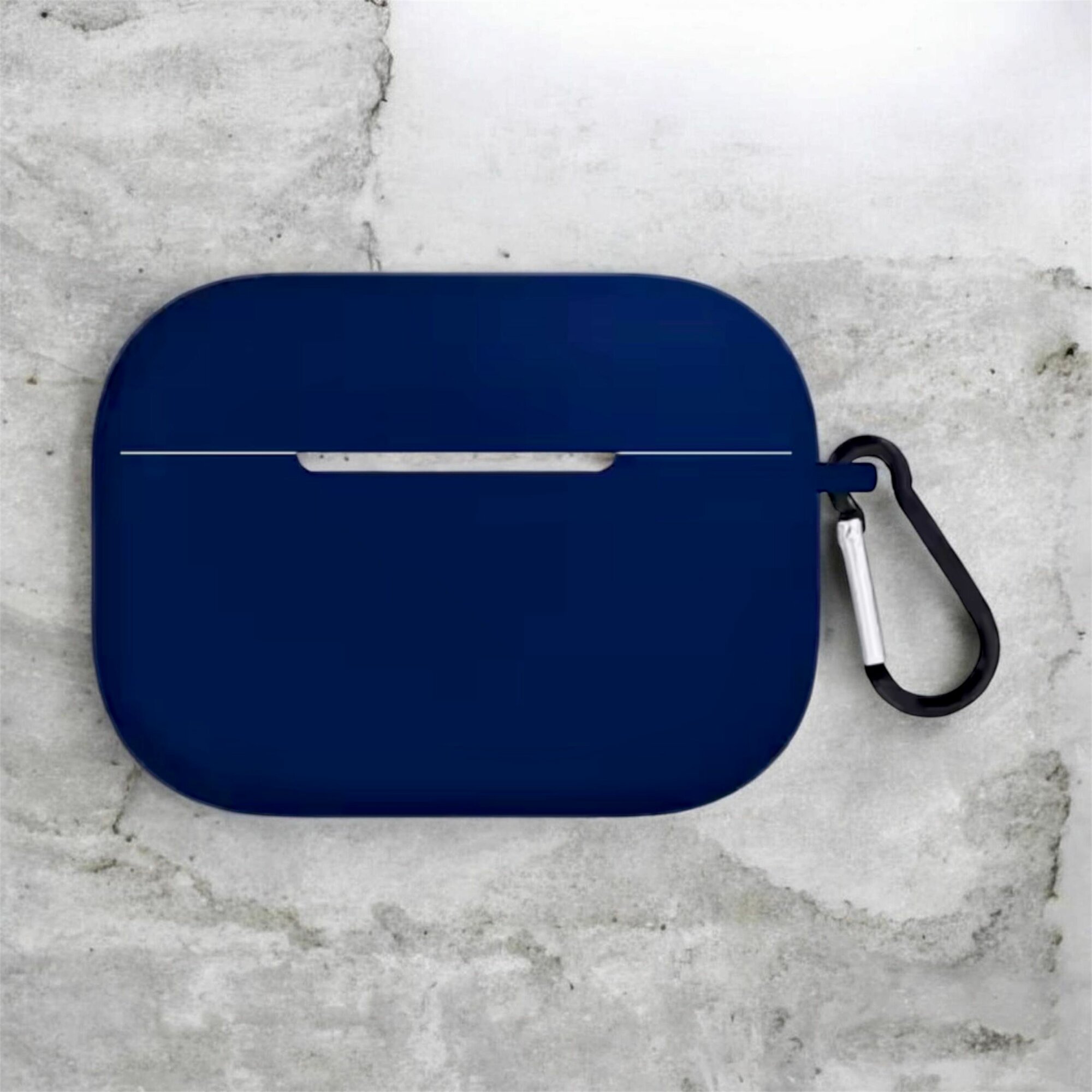 Чехол силиконовый для наушников AirPods 4
