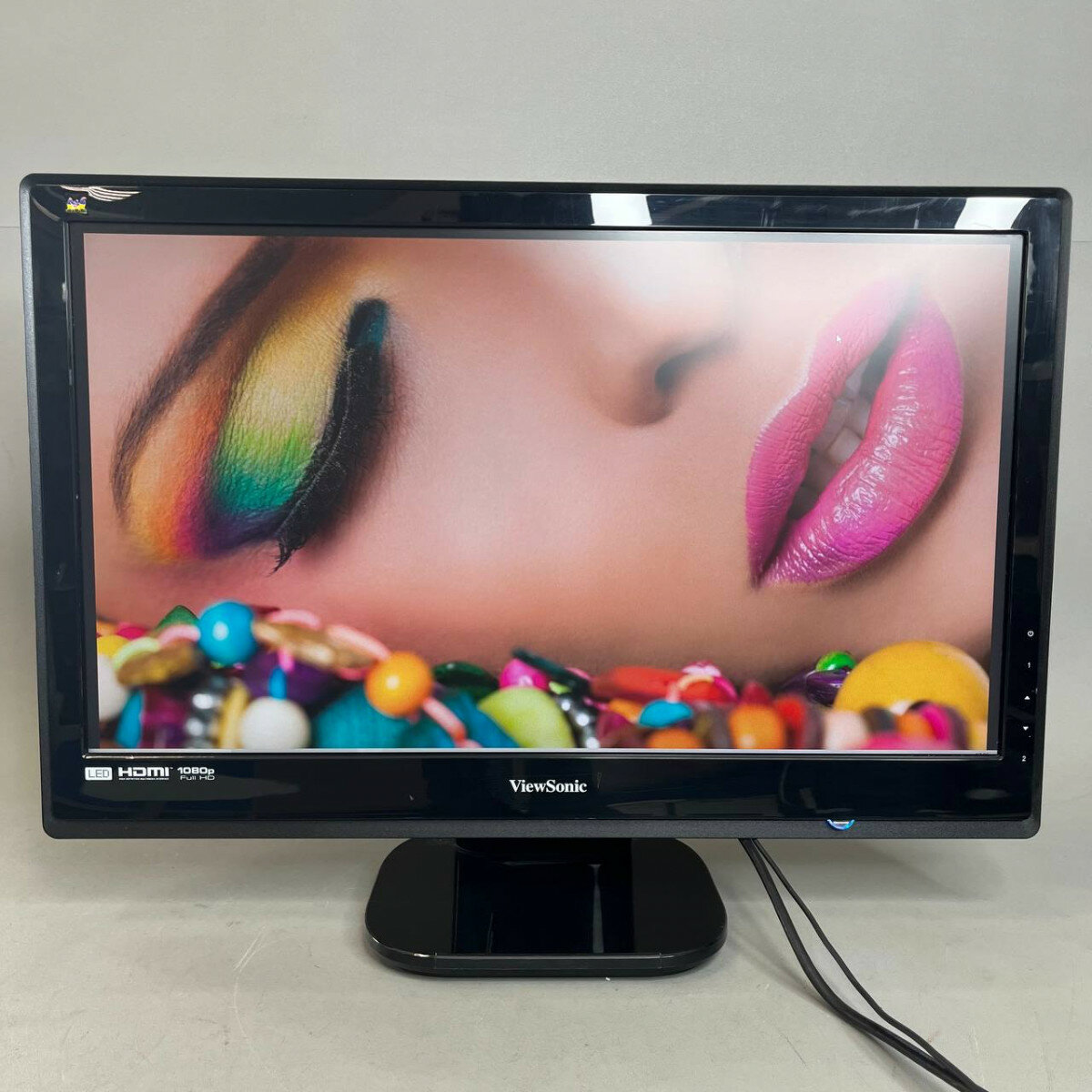 18.5" Монитор Samsung S19A300N черный