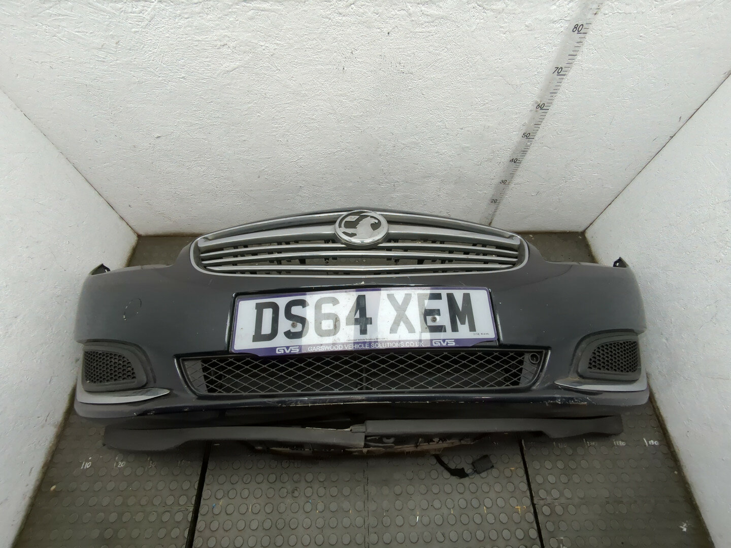 Бампер передний Opel Insignia Б/У
