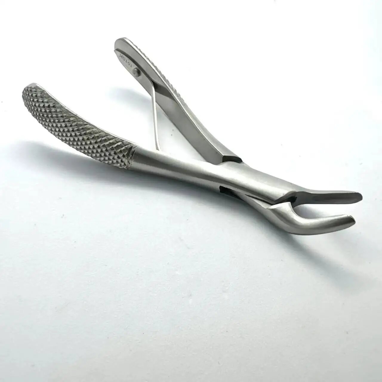 Стоматологические щипцы для удаления зубов Molar Pliers