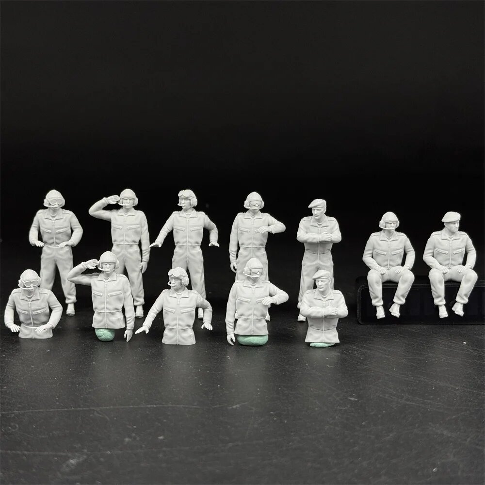 Модель танка Леопард 1/35 масштаба Белый, Full body 7 Figures — фото 1