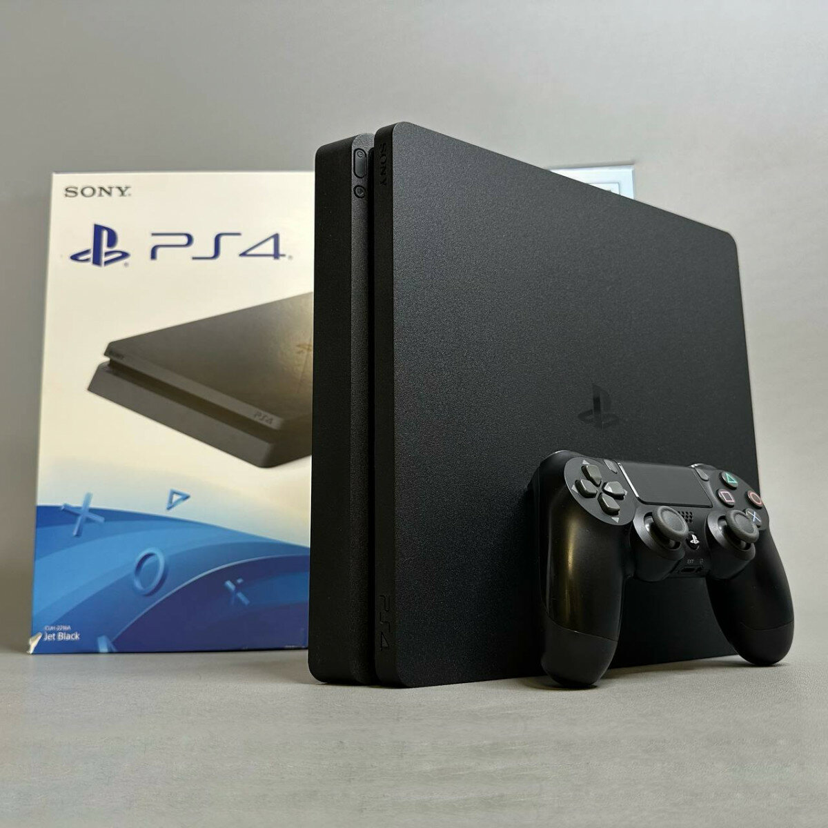 Игровая приставка Sony PlayStation 4 Slim 500 ГБ HDD, без игр, черная