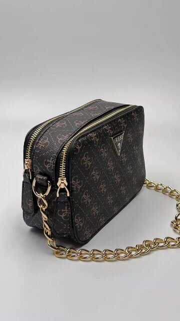 Сумка женская Guess из экокожи, с молнией и внутренним карманом, 22×18×9 см — фото 1