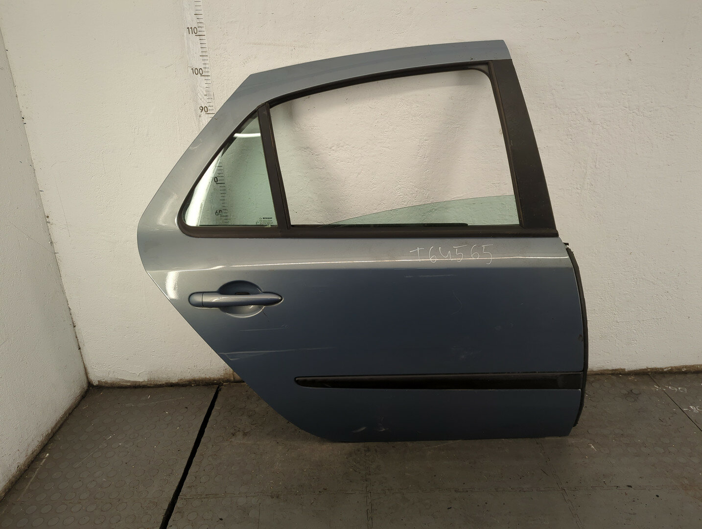 Дверь боковая (легковая) правая задняя Renault Laguna 2 Б/У