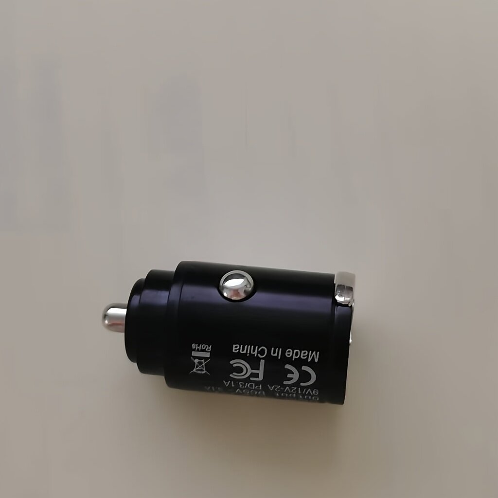 Автомобильное зарядное устройство Mini с двумя USB-портами, быстрая зарядка, металлический корпус, разъем папа-мама, с язычком для извлечения, черный