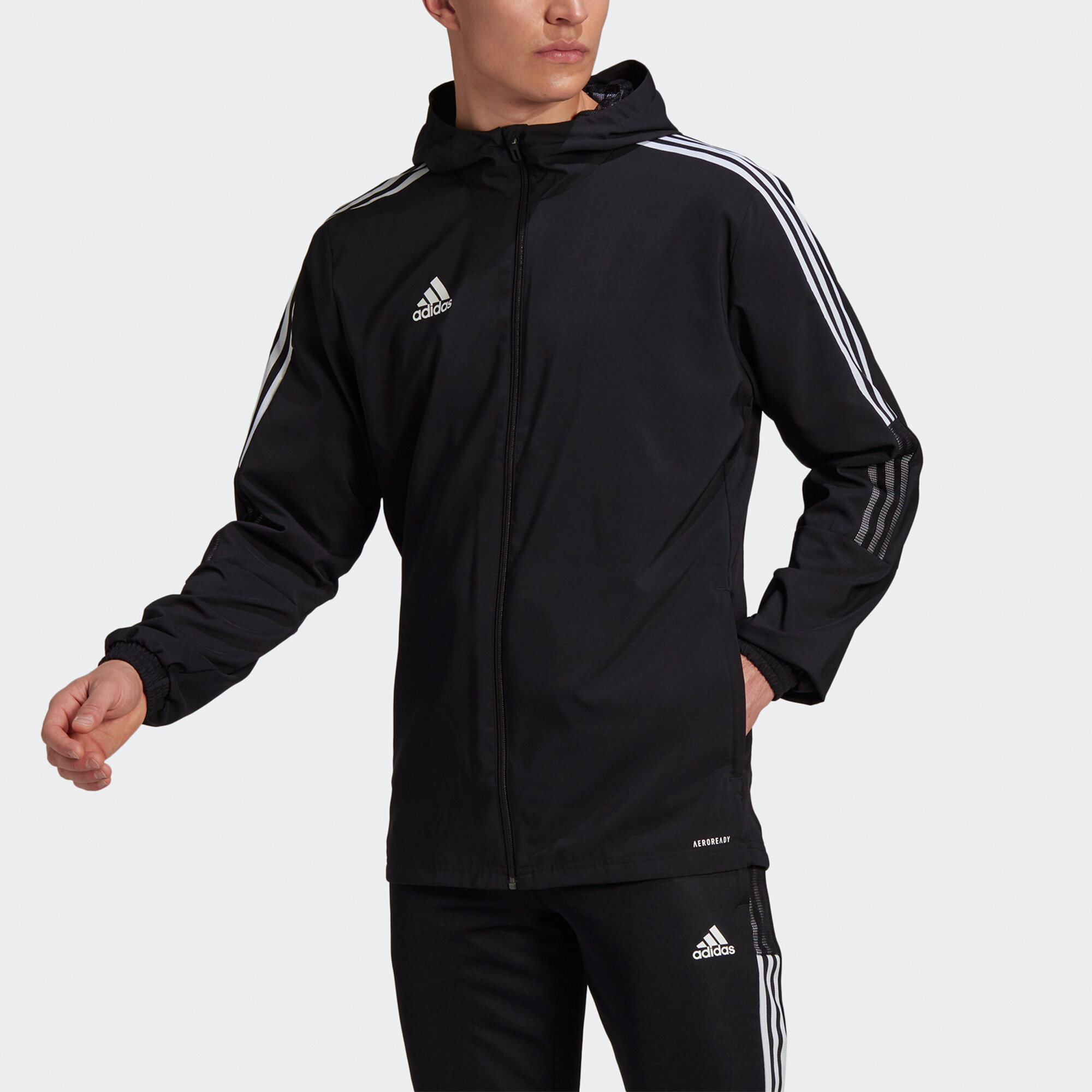 Куртка adidas, размер S — фото 1