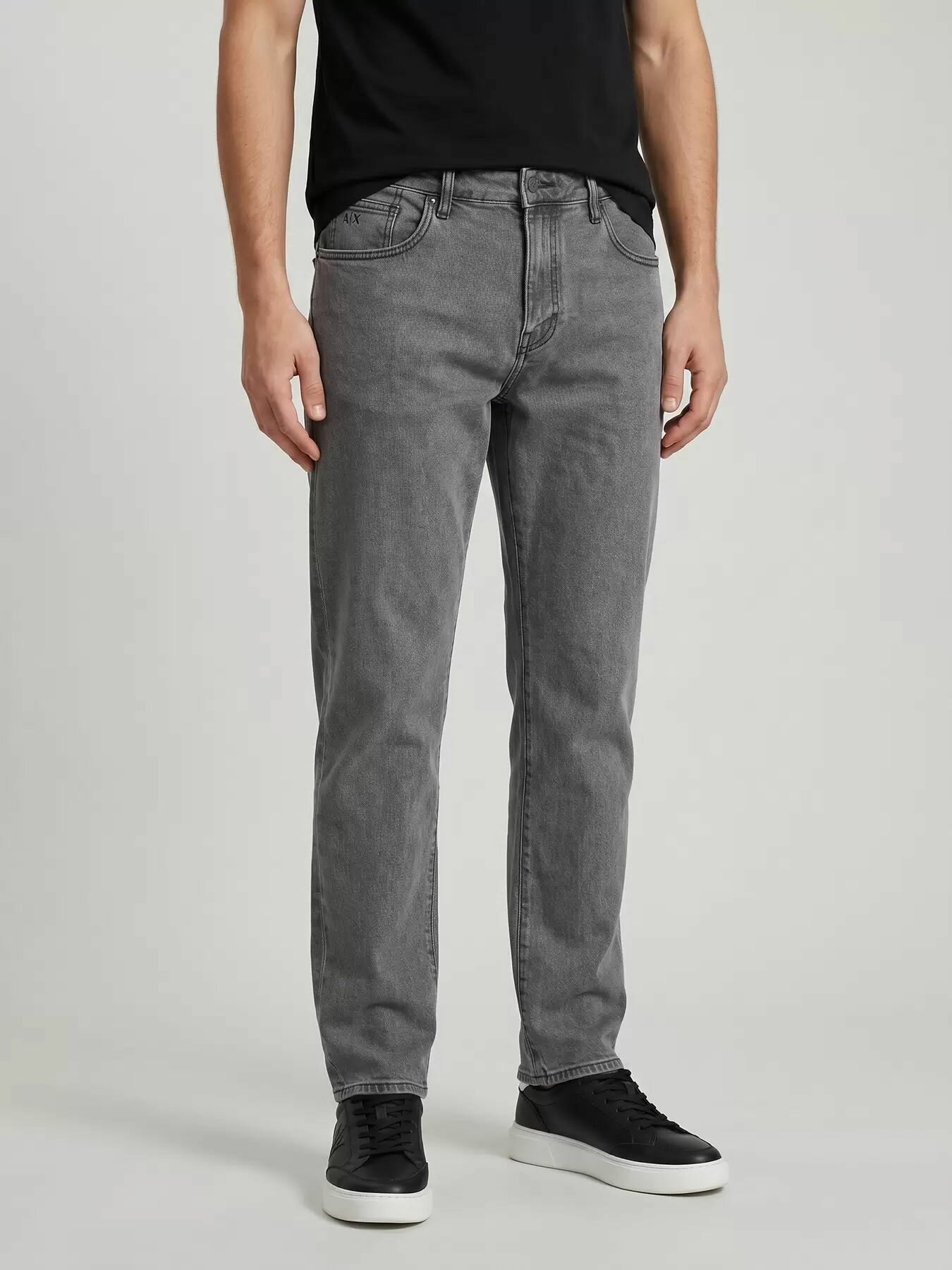 Джинсы Armani Exchange, размер 33, серый