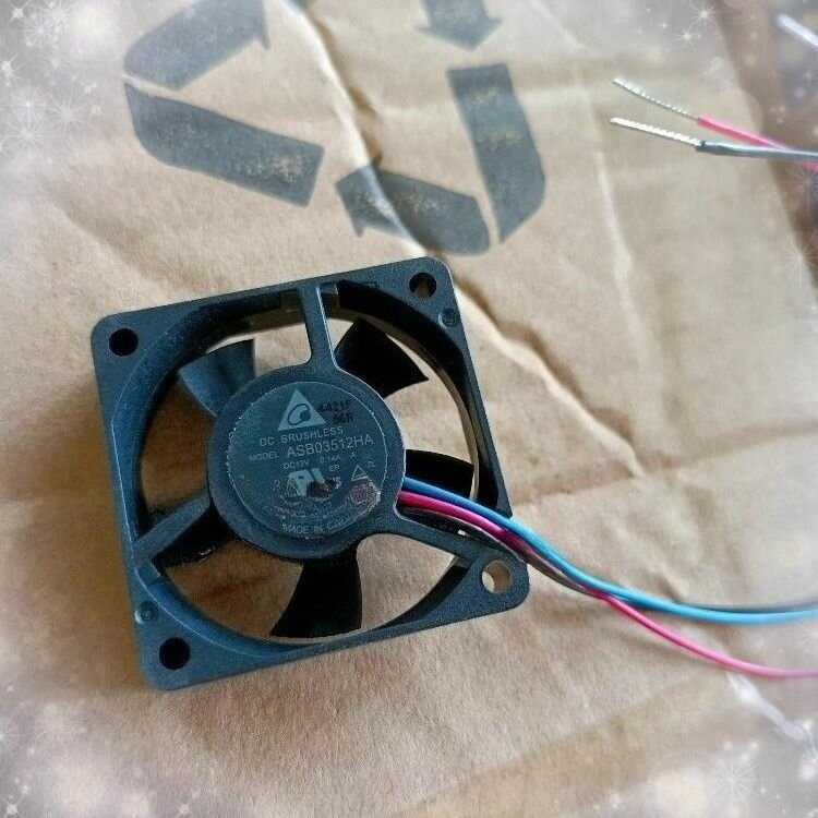 DELTA ASB03512HA DC12V 0.14A 3510 3.5 см 3 провода вентиляторы -