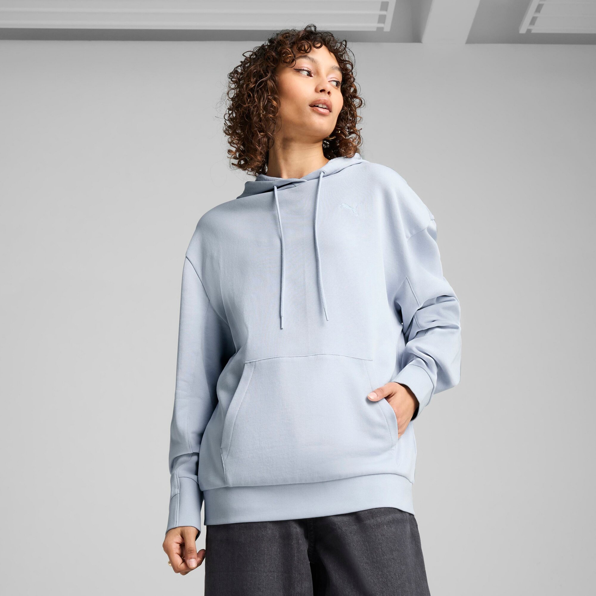 Худи HER Relaxed Hoodie