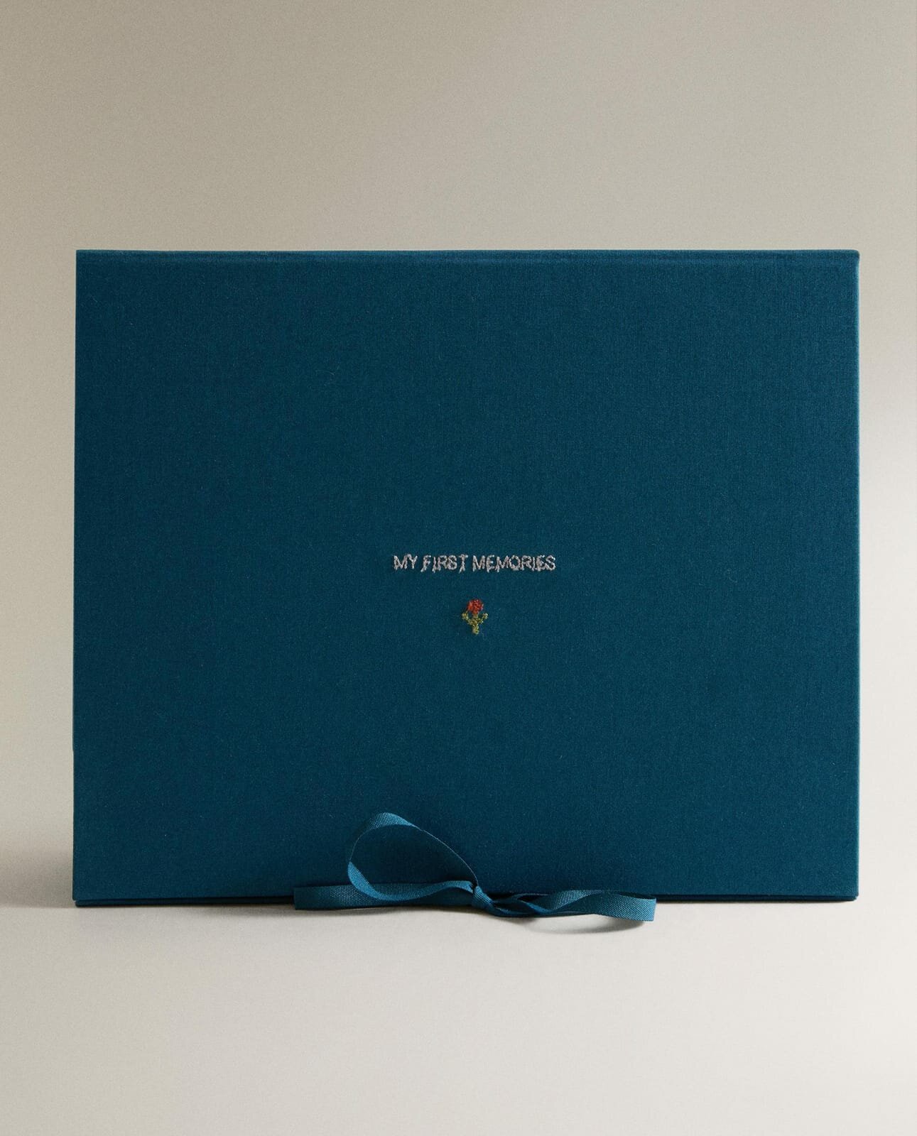 Коробка для хранения zara home коробка для детских памяток, разноцветный, 25.5x20.5x7 см 8602/099/999-99