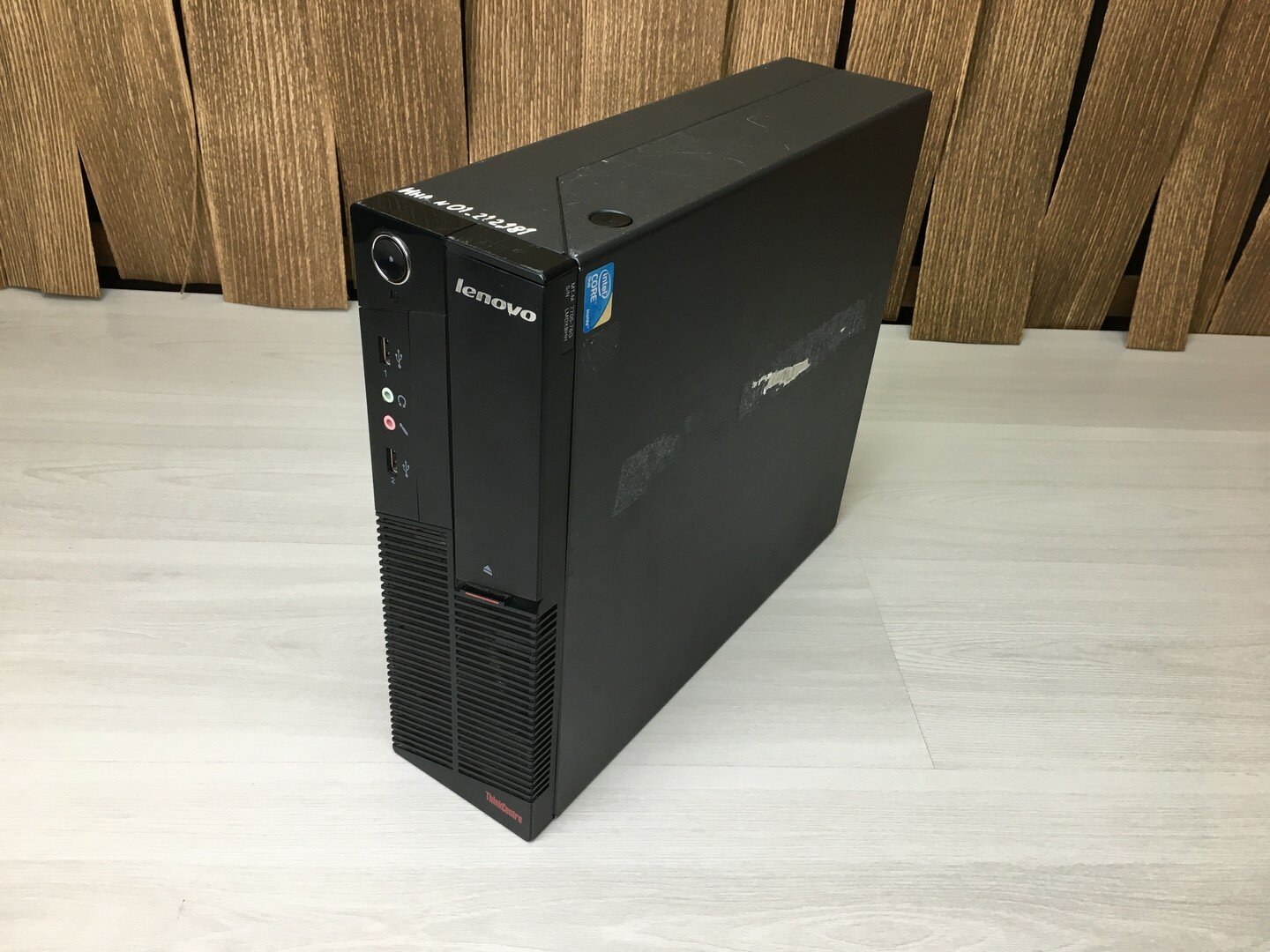 Системный блок Lenovo ThinkCentre 76G Intel Core2 DUO E7400 2.80GHz, DDR2 4Гб, HDD 160Гб, DVD-RW, Windows 7 Home, черный