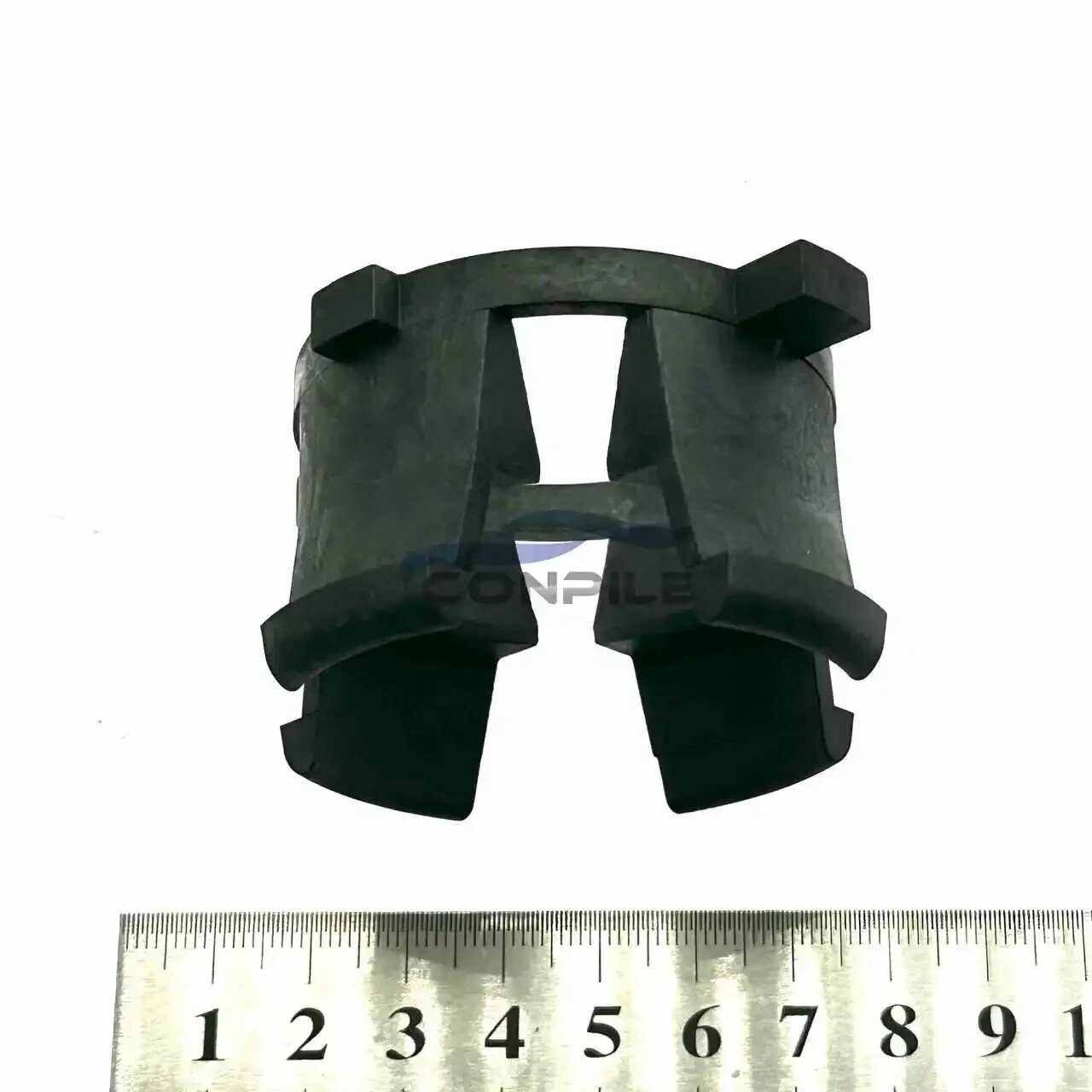 Зажим топливного бака Ford Mondeo 2004-07, 1pc B