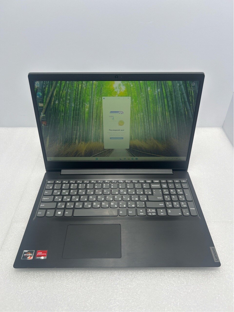 Ноутбук Lenovo Ideapad S145-15API (81UT000URK) 15.6"/AMD Ryzen 3 3200U/RAM 8GB/SSD 256GB/AMD Radeon Vega 3/1920x1080/TN/DOS/Подсветка кл-ры: нет/черный. Состояние: C1