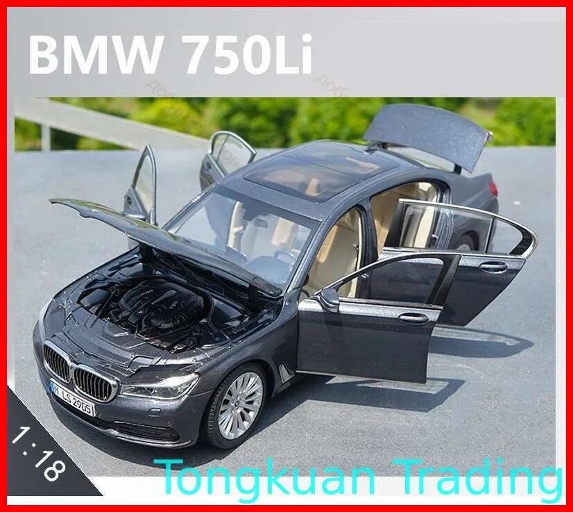 Модель автомобиля BMW 750Li из темно-серого сплава 1/18