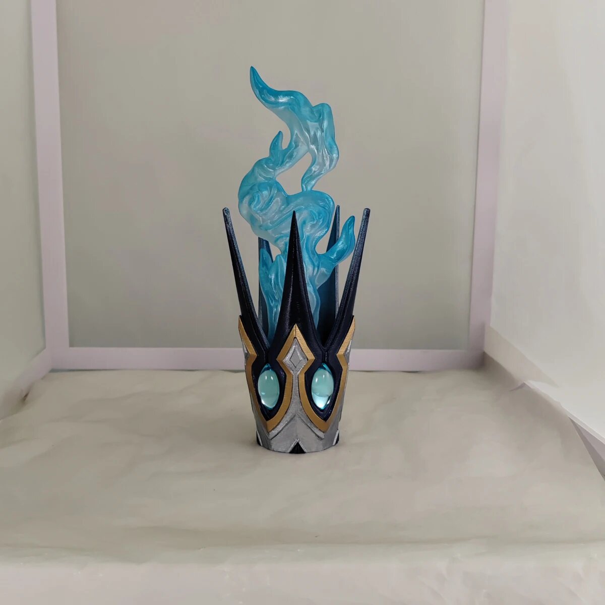 Реквизит косплея Honkai Star Rail Cerydra, Crown and Flame