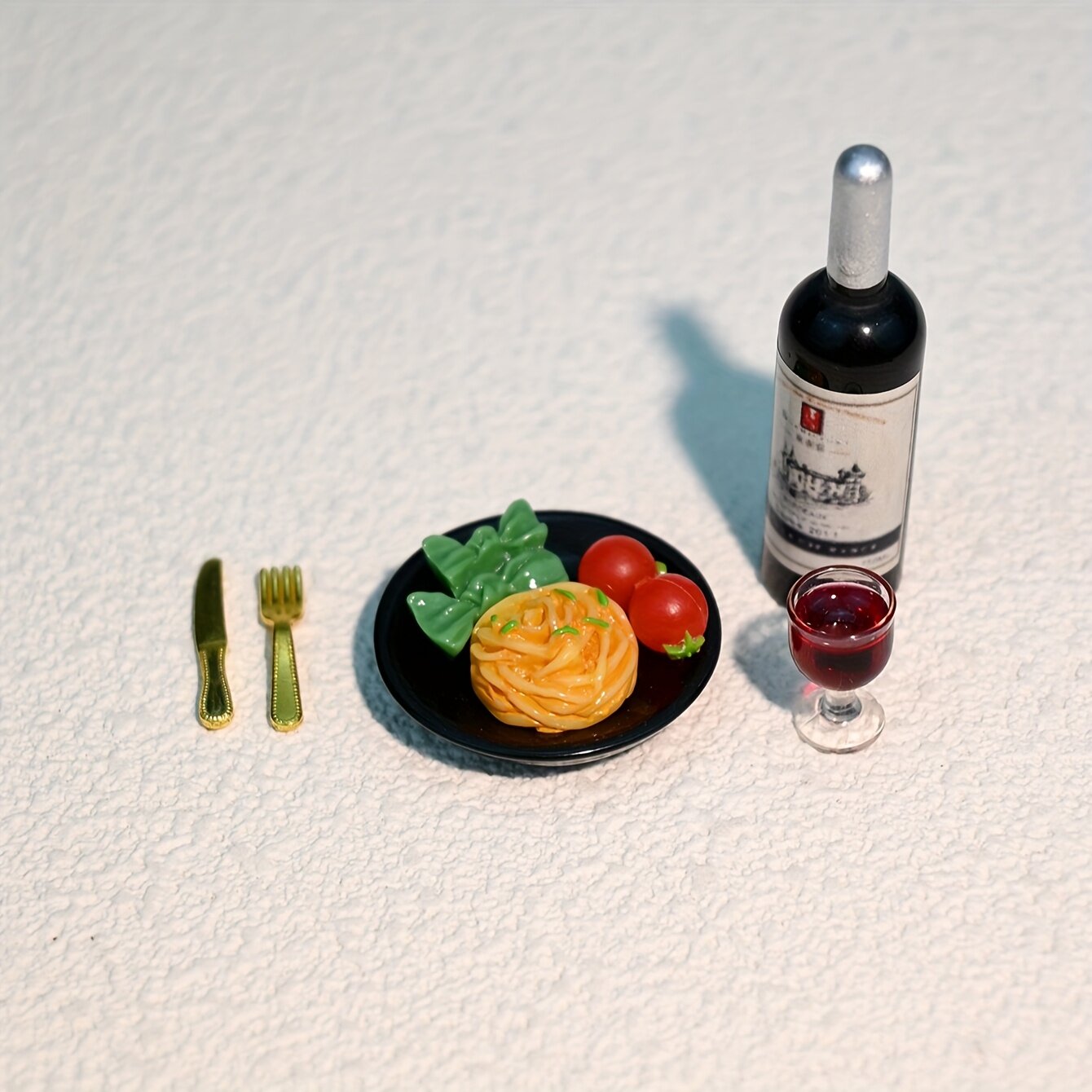 Миниатюрный набор еды для кукольного домика 1/6 и 1/12: красное вино, паста и стейк, лапша со вкусом вина