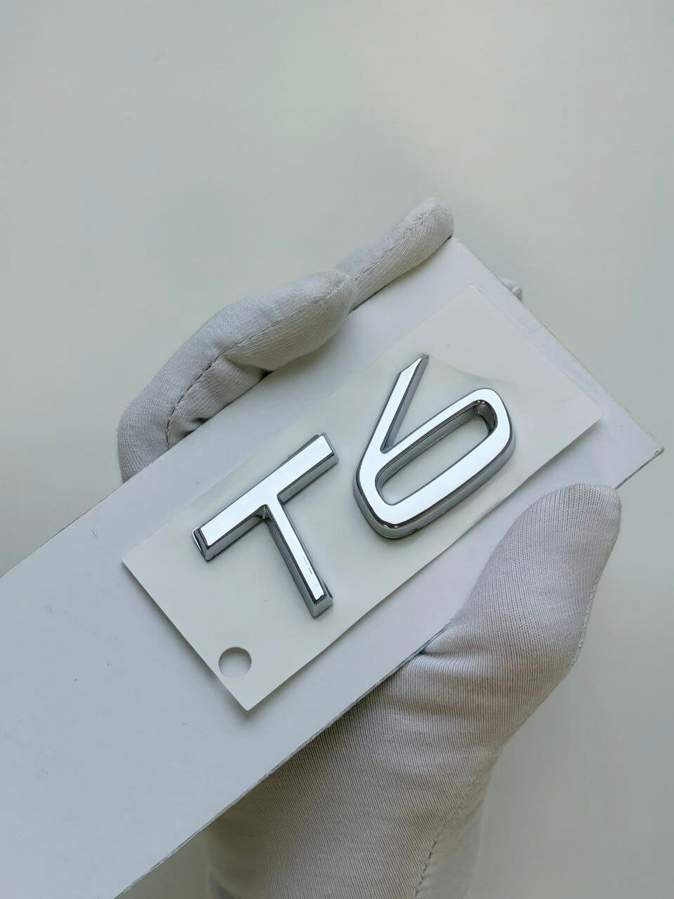 Надпись T6 64*28 мм, шильдик Volvo, эмблема Вольво на автомобиль