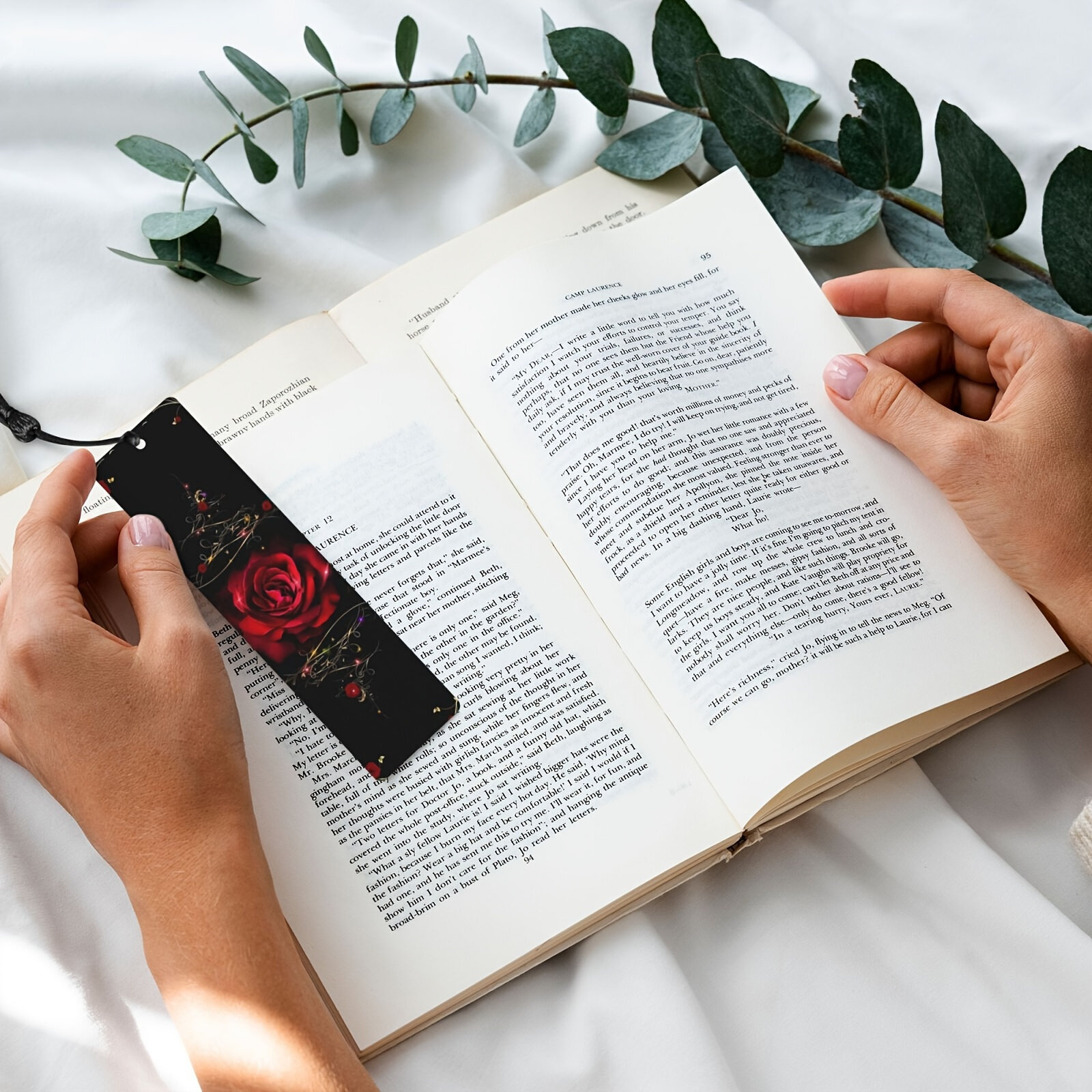 Закладка для книг 2D из акрила с розой и кисточкой, креативный дизайн, 1 шт.