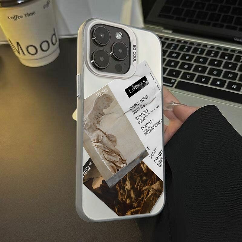 Чехол на Айфон 15 Про Макс / iPhone 15 Pro Max белый с принтом Лувр силиконовый удароПрочный