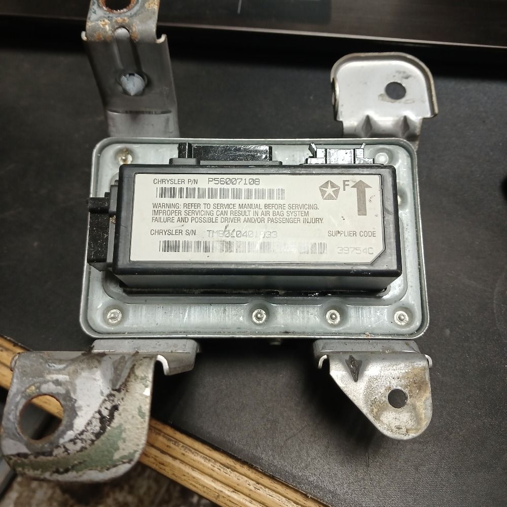 Блок управления AIR BAG Jeep Grand Cherokee ZJ