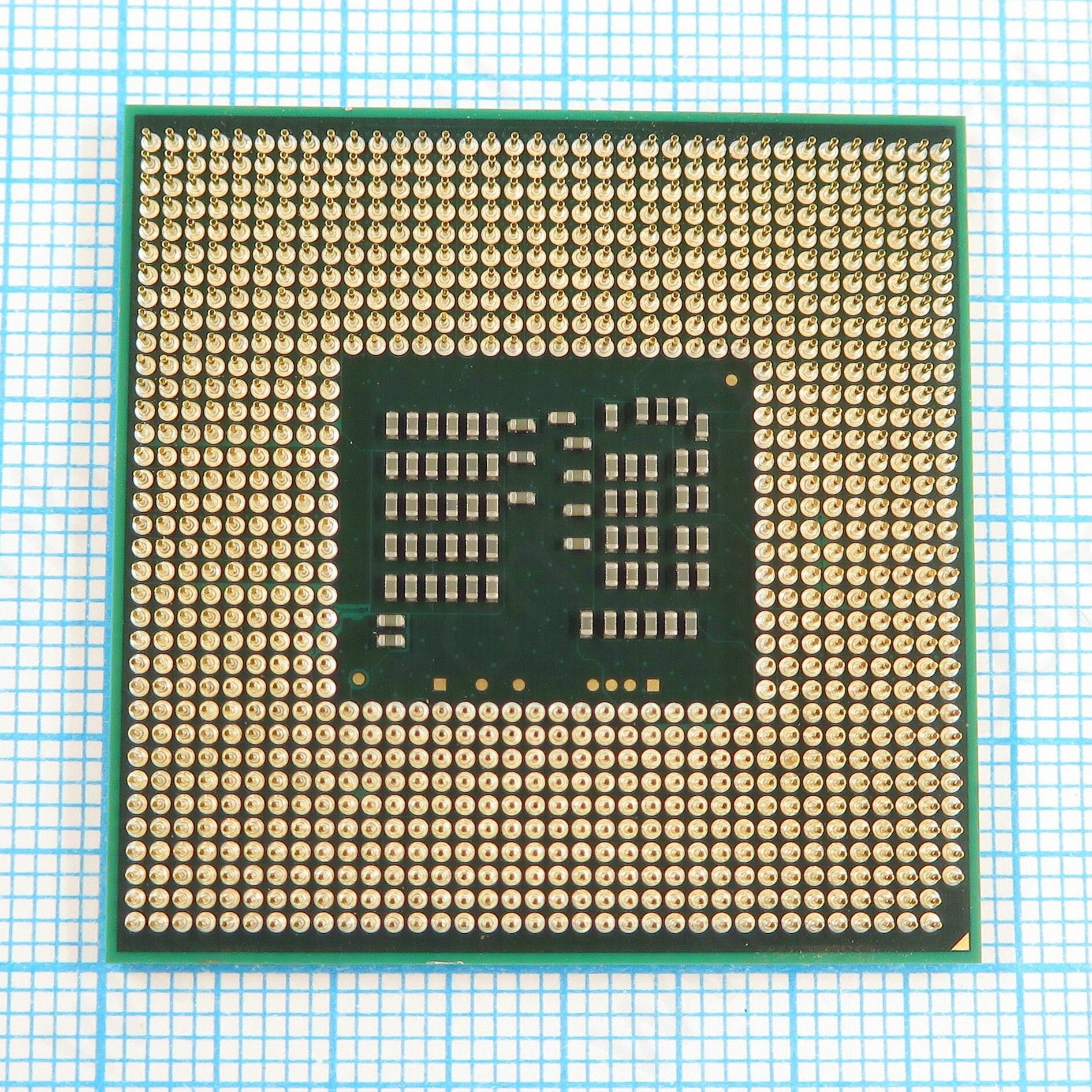 SLBTN i7-640M Intel Core i7 Mobile Arrandale Socket G1 — фото 1